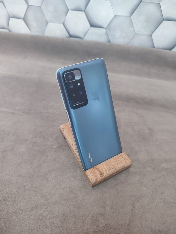 Купить телефон Xiaomi б/у с гарантией — лучшие цены в Симферополе